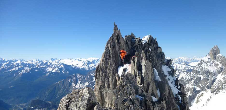 Aiguilles D’entreves Traverse, Mountaineering Ascent - Powrock