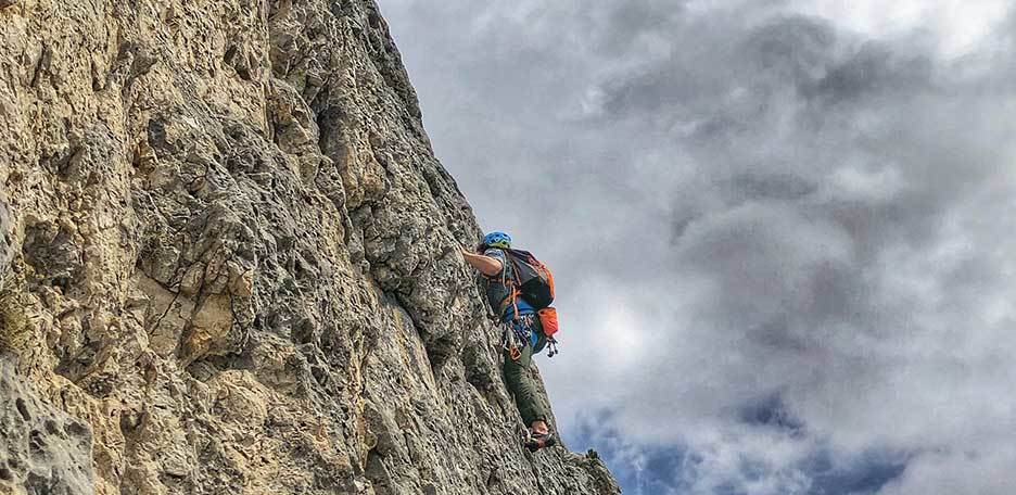 Via Spigolo Piaz, Arrampicata al Sass Pordoi - Powrock